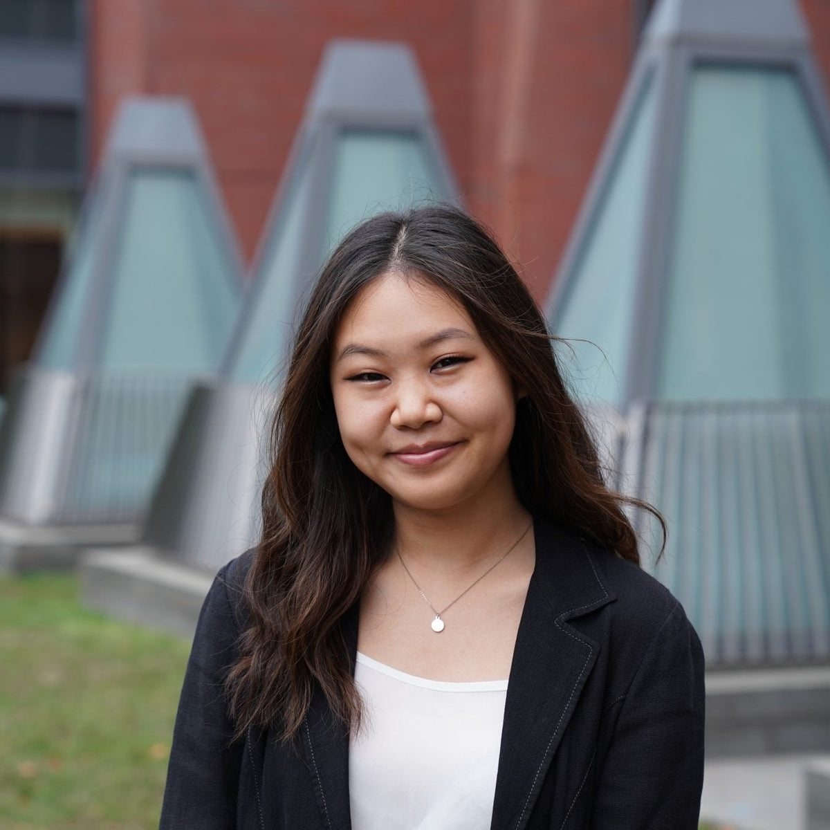 Leaders for Tomorrow scholarship recipient Jennifer Zhang – Annexstad ...